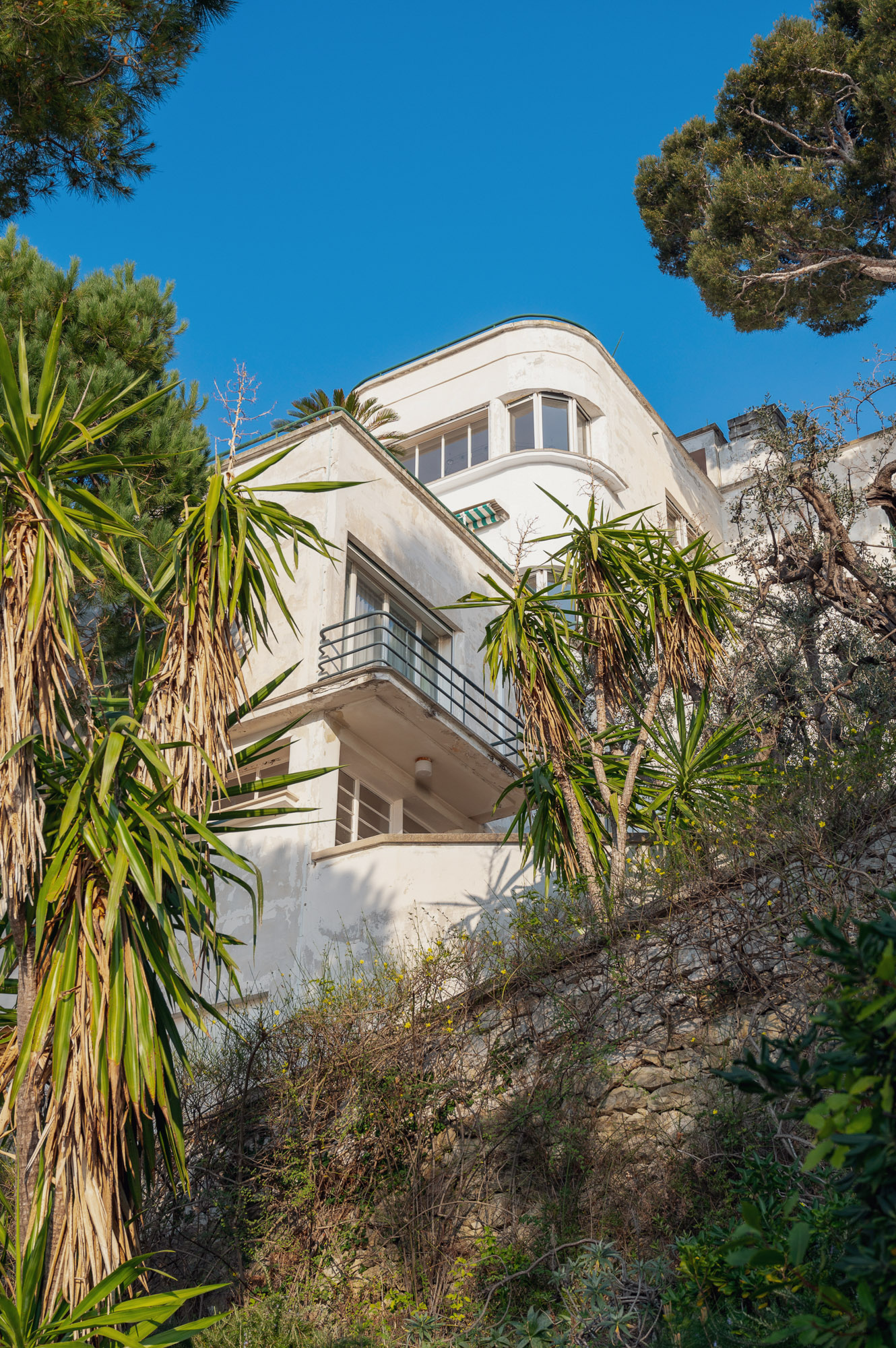 La Ligne droite - L'Exploreur